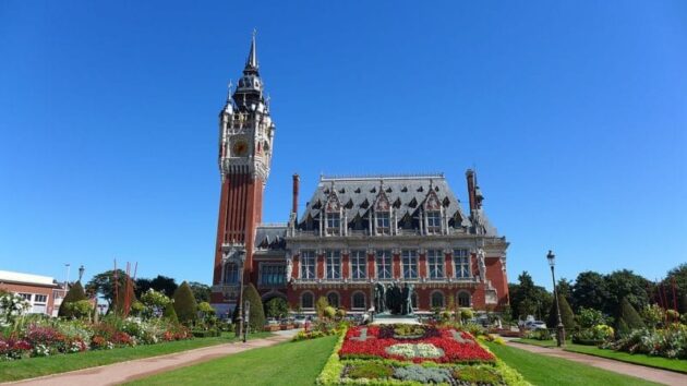 Dans quel quartier loger à Calais