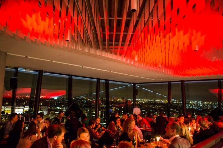 Les 10 meilleurs rooftops où boire un verre à Amsterdam