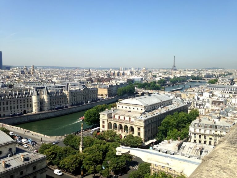 Cartes et plans détaillés de Paris