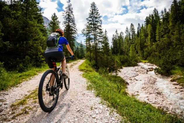 Les 7 endroits où faire du VTT dans les Alpes