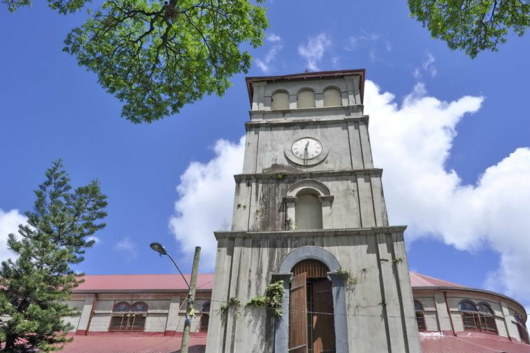 Visiter Castries : les 8 choses incontournables à faire