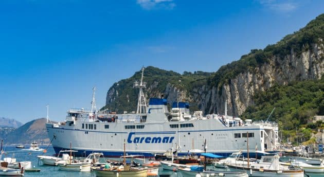 Comment aller à Capri depuis Naples en ferry