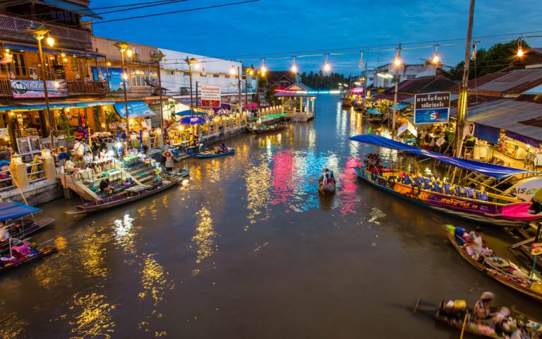 Visiter les marchés flottants de Bangkok : guide complet