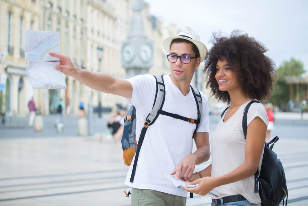 Les phrases et formules de politesse à connaitre en anglais pour voyager