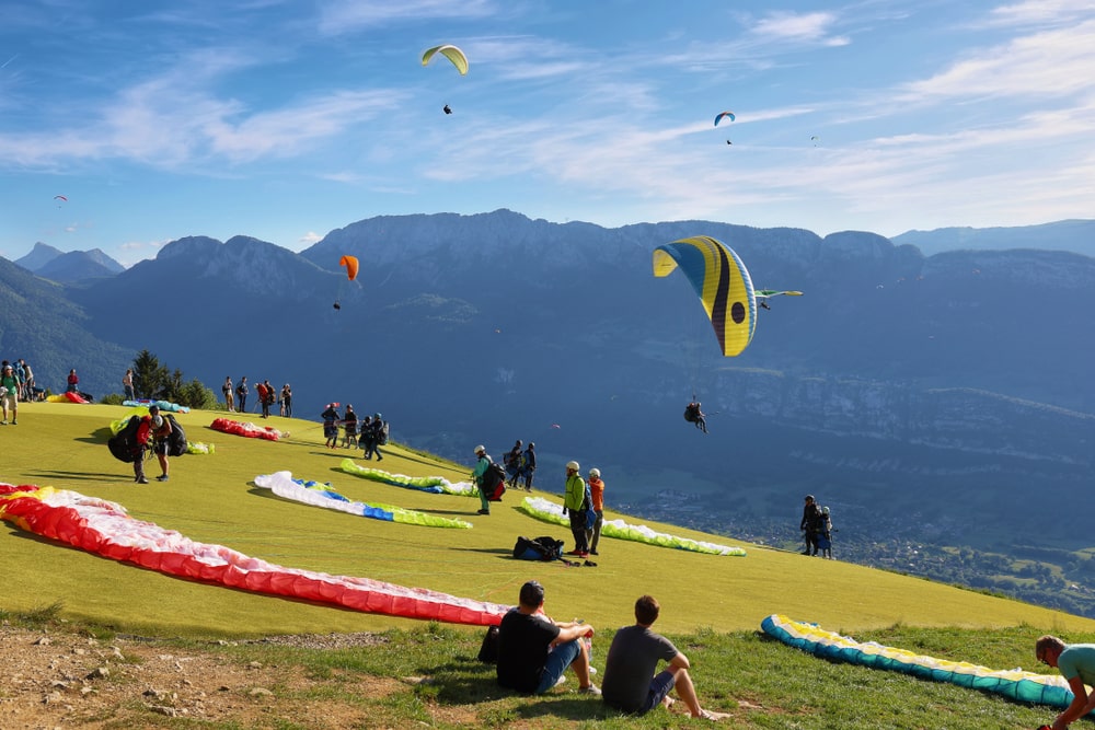 7 endroits où faire du parapente dans les Alpes