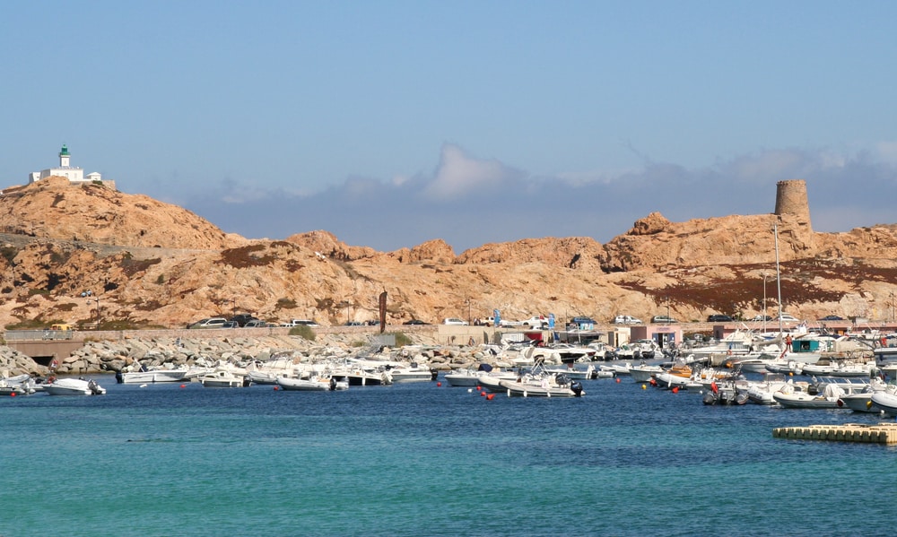 Location de bateau à L’Île Rousse : comment faire et où