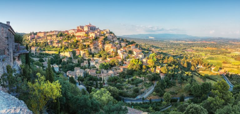 Les 16 plus beaux villages de Provence-Alpes-Côte d’Azur