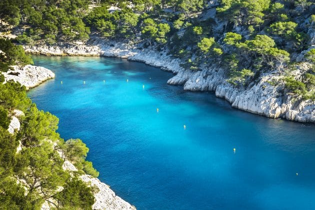 7 idées de balades à faire en kayak de mer en Provence