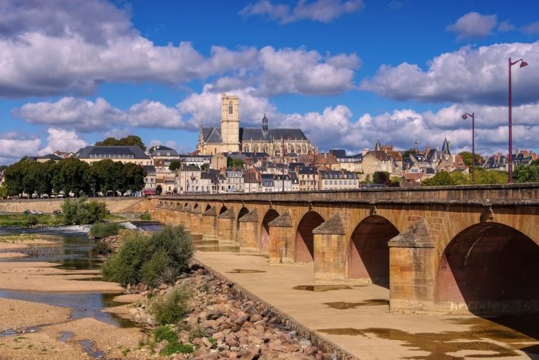 Road-trip sur la Nationale 7 : les étapes incontournables