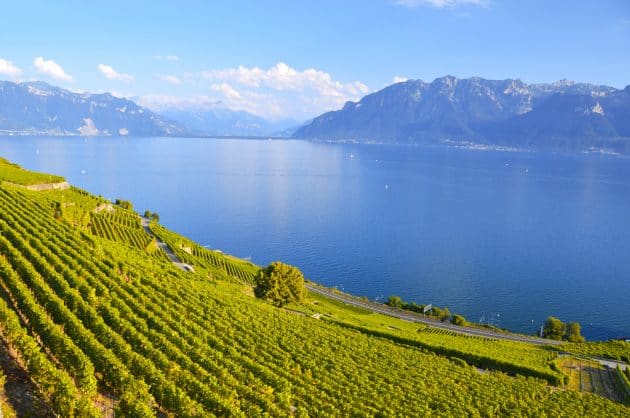 Le Lac Léman en camping-car : location, conseils, aires, itinéraires