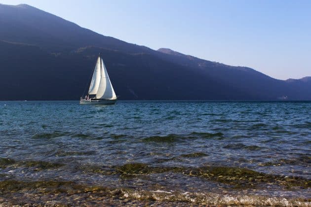 Location de bateau au Lac du Bourget : comment faire et où