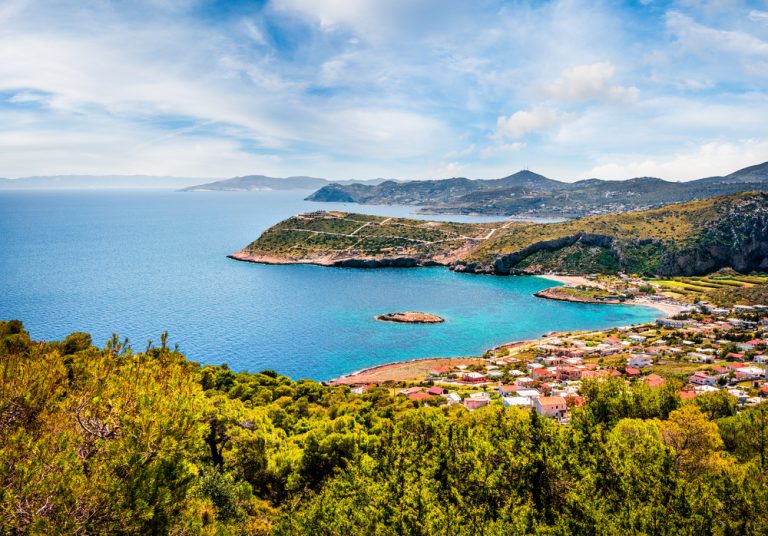 Les 8 plus belles plages autour d’Athènes · Generation Voyage Les 8 plus belles plages autour d’Athènes · Generation Voyage