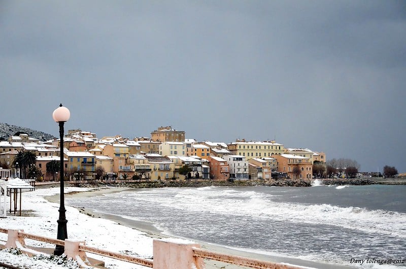 Les 13 choses incontournables à faire à L’Île-Rousse