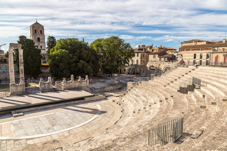 Visiter Arles : les 11 choses incontournables à faire