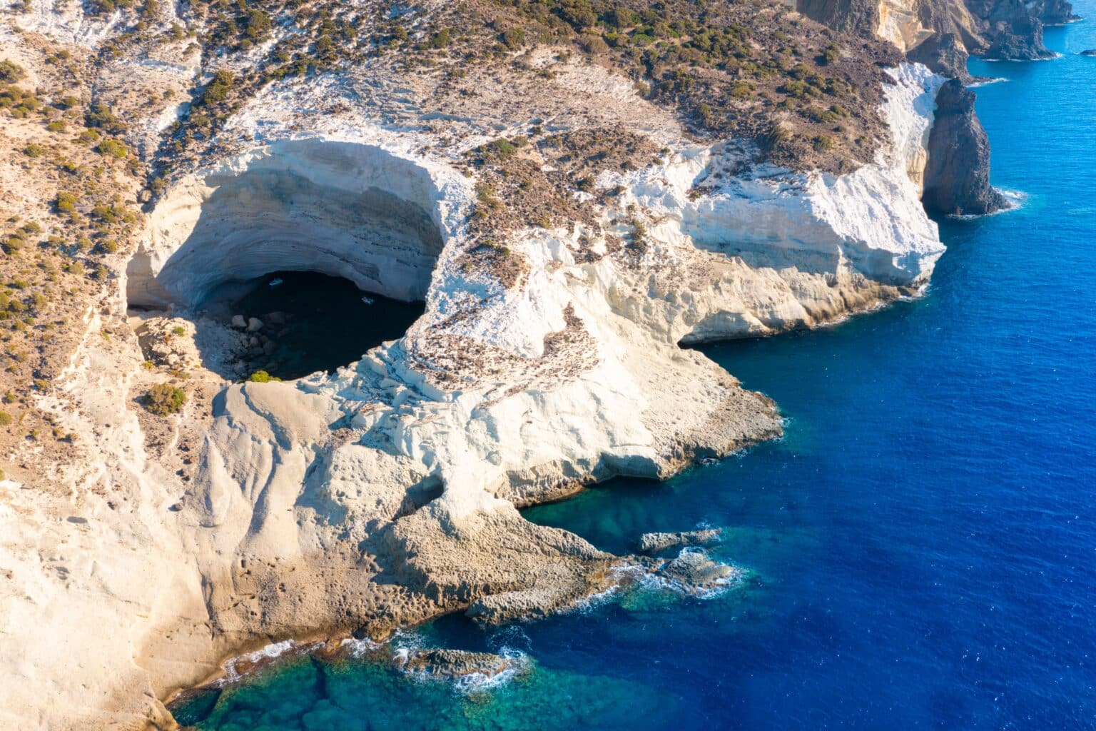 Dans quelle île faire de la plongée dans les Cyclades