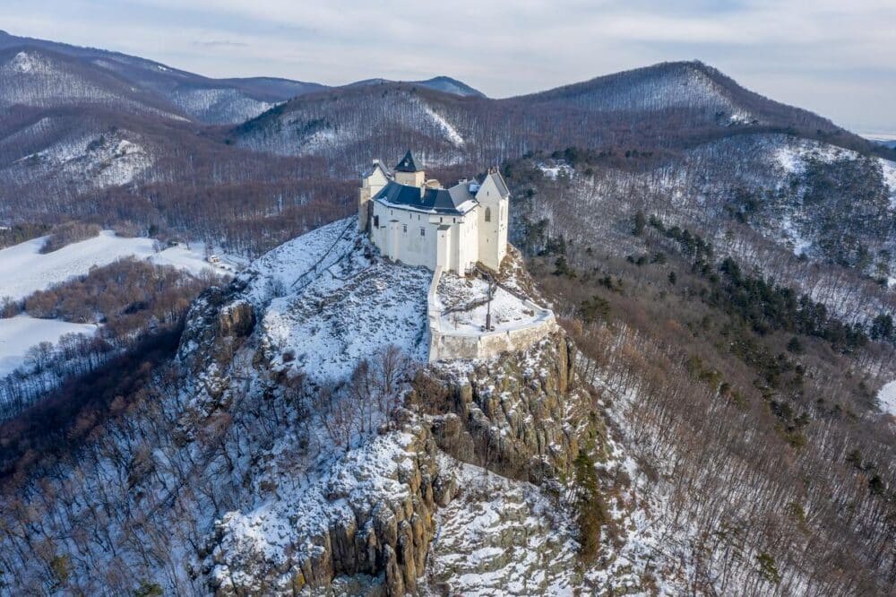 5 châteaux incontournables à visiter lors d'un séjour en Hongrie