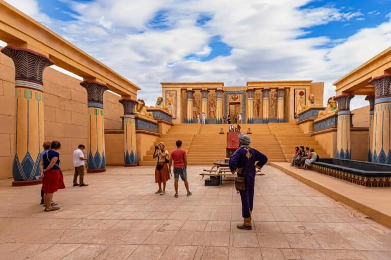 De l'écran au voyage : visiter les lieux iconiques des films au Maroc