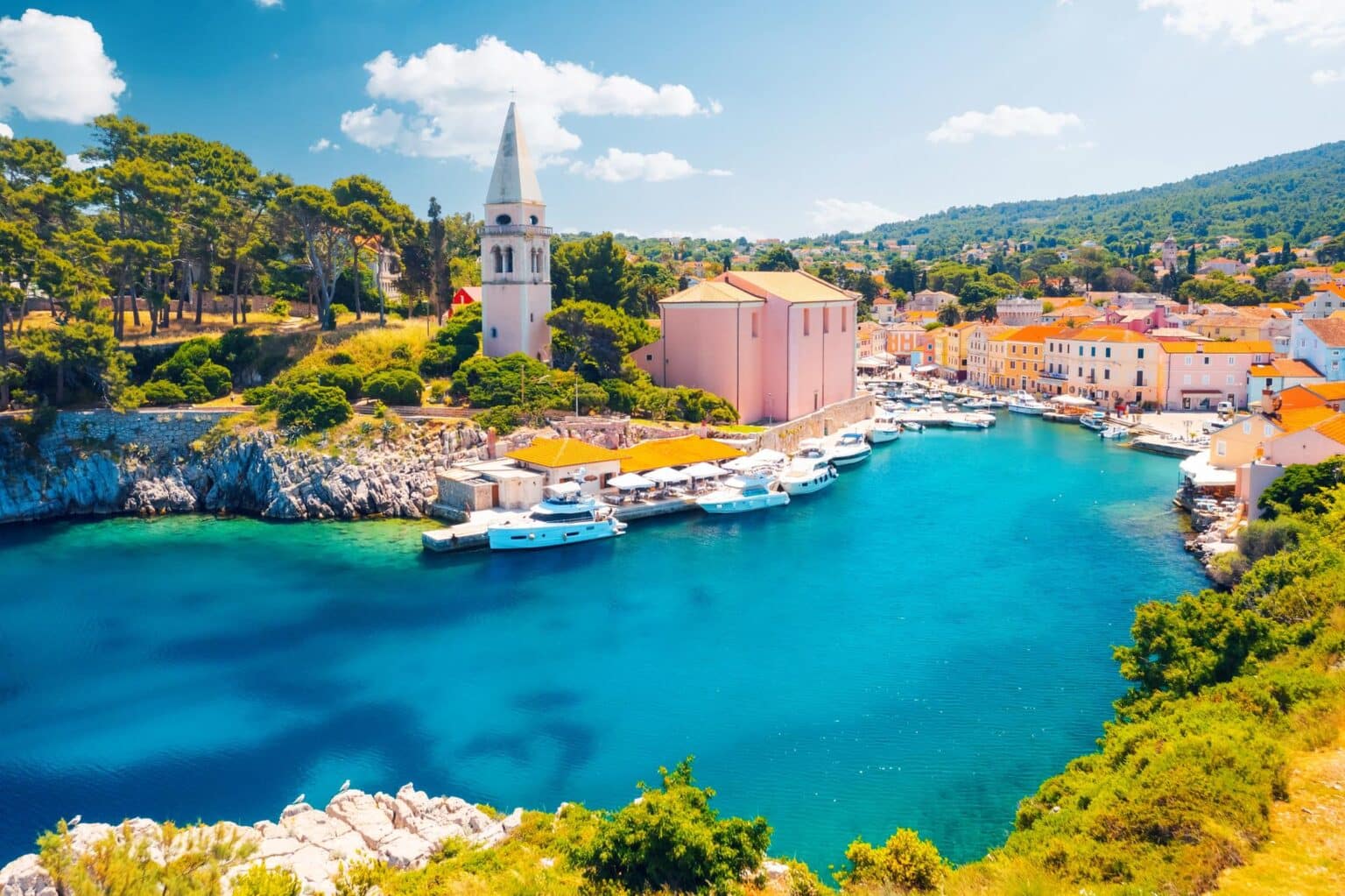 Visiter l'île de Vis : 10 incontournables à faire et voir (Croatie)
