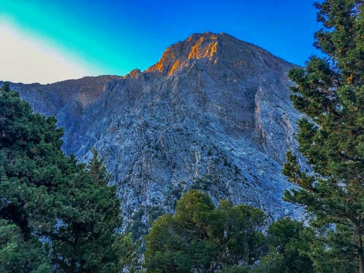 8 randonnées pour gravir les sommets en Crète