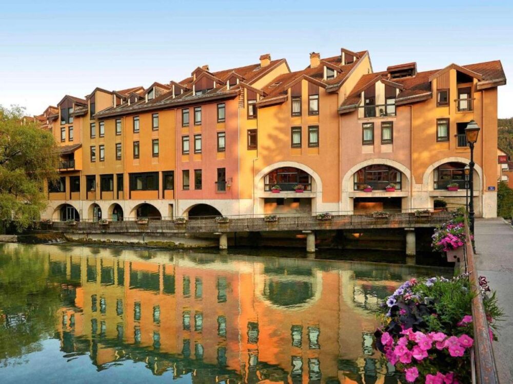 Les 10 meilleurs hôtels avec vue sur le lac d’Annecy