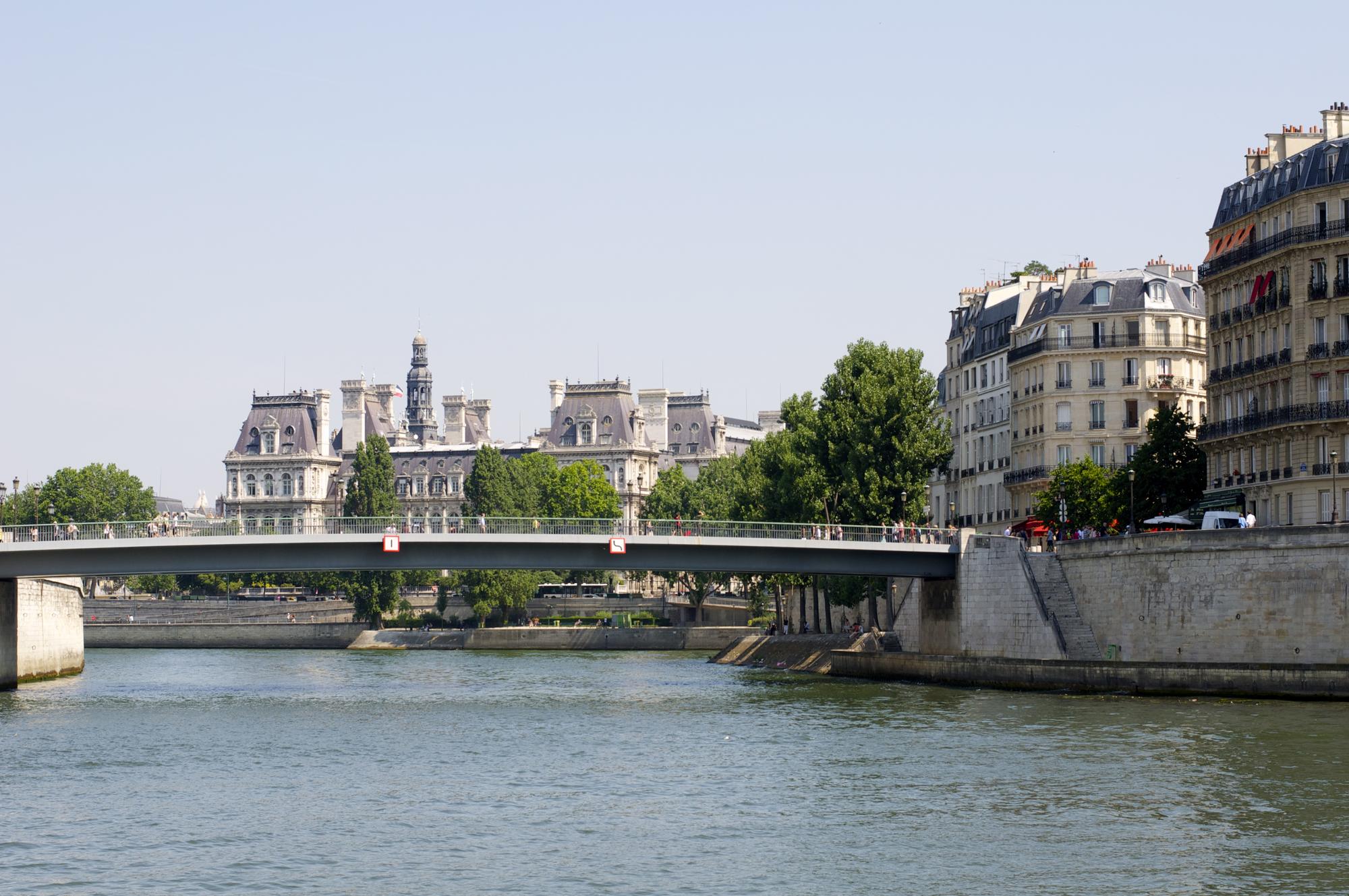 Les 9 ponts emblématiques de Paris à traverser à pied
