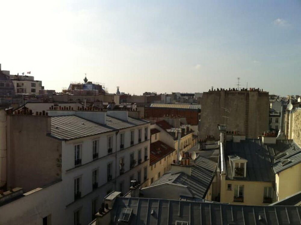 Les 9 Airbnb avec la plus belle vue sur les toits de Paris