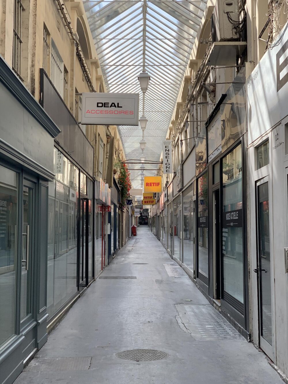 Les 8 passages couverts secrets de Paris à explorer