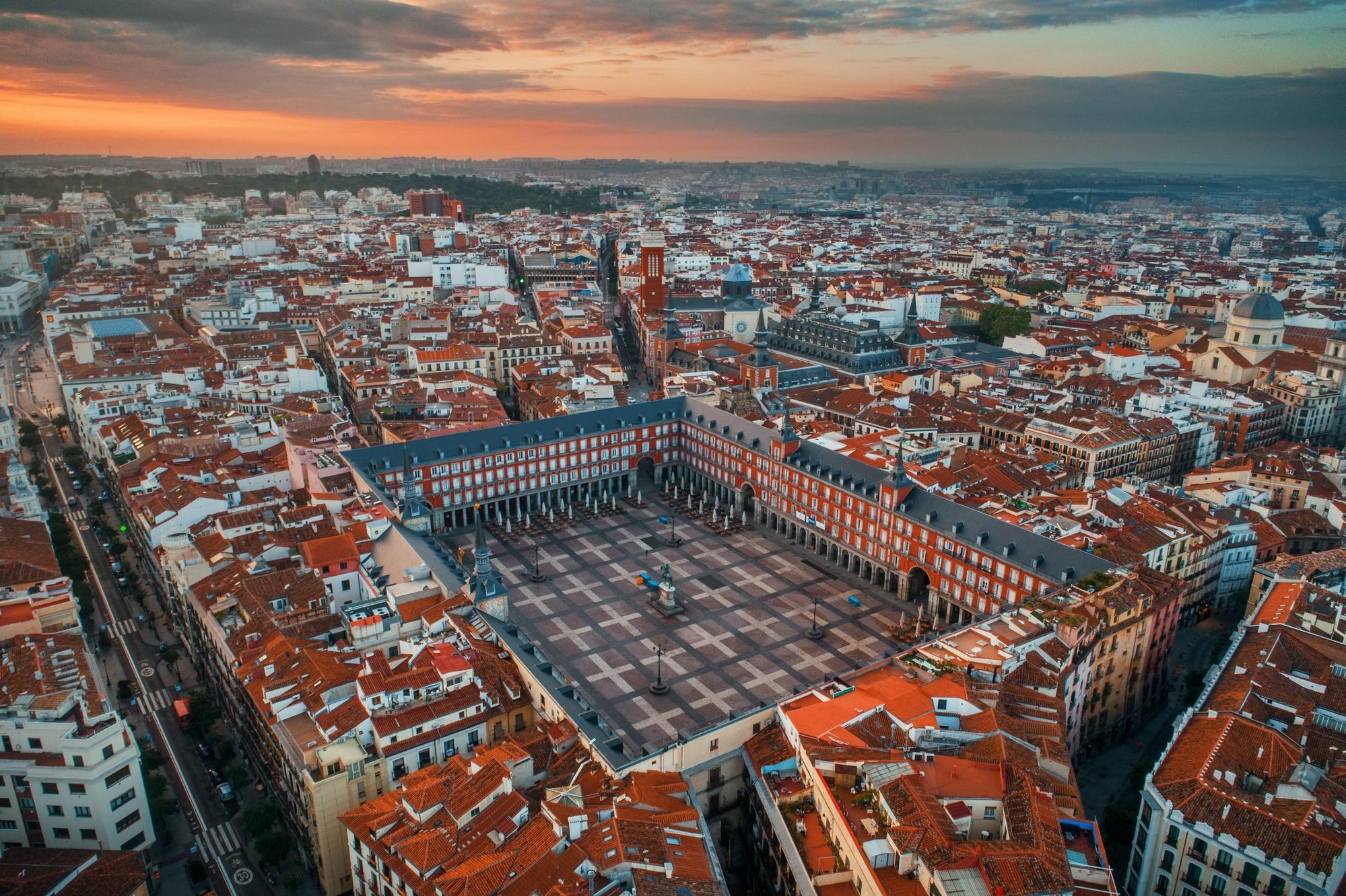 Cartes et plans détaillés de Madrid
