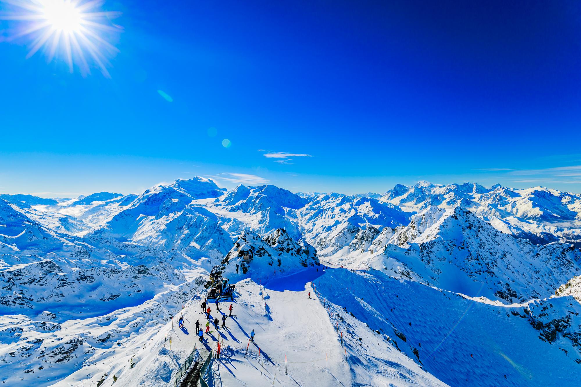 Les 6 plus belles stations de ski suisses