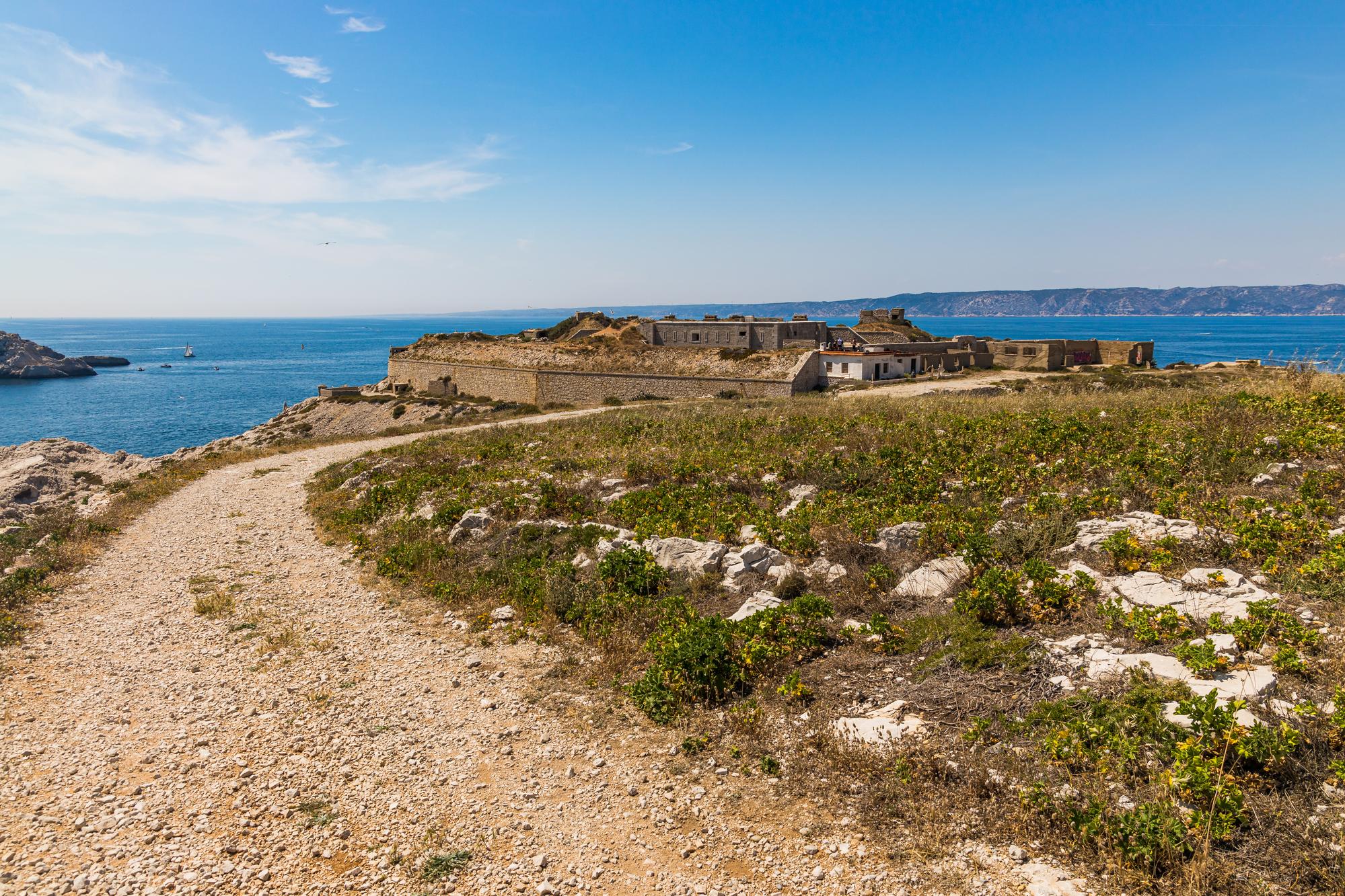 Les 3 parcours de randonnée à ne pas manquer sur les îles du Frioul