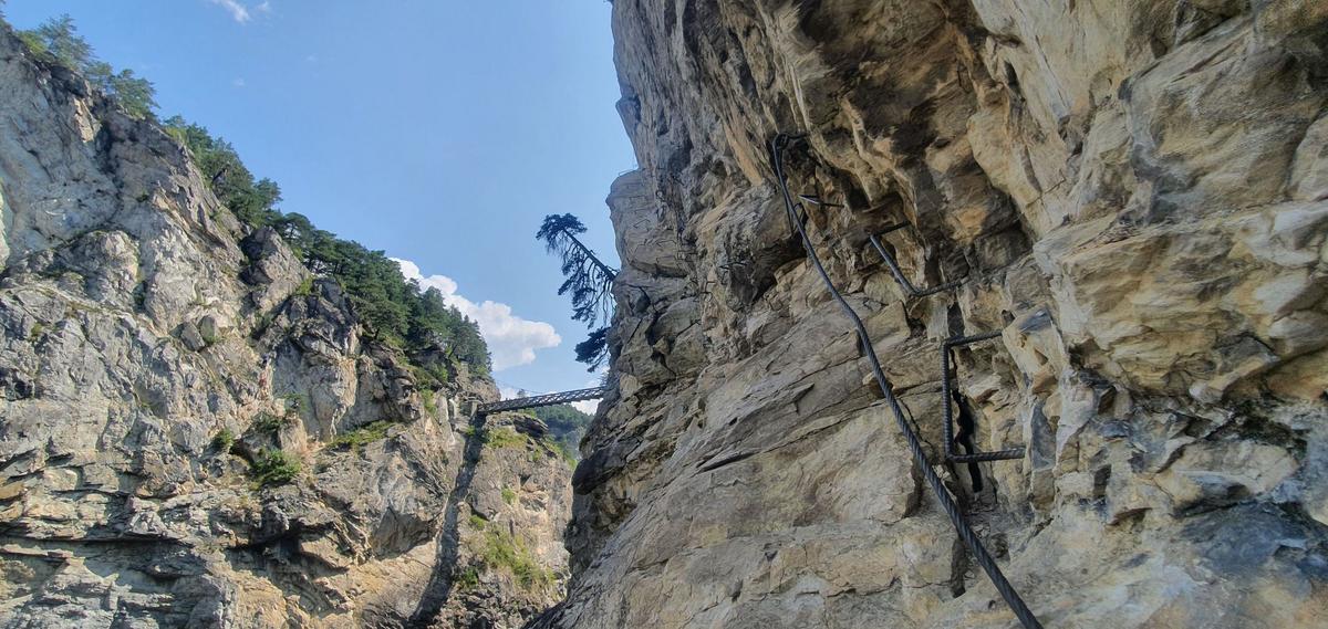Oseriez-vous faire les 7 via ferrata les plus vertigineuses de France