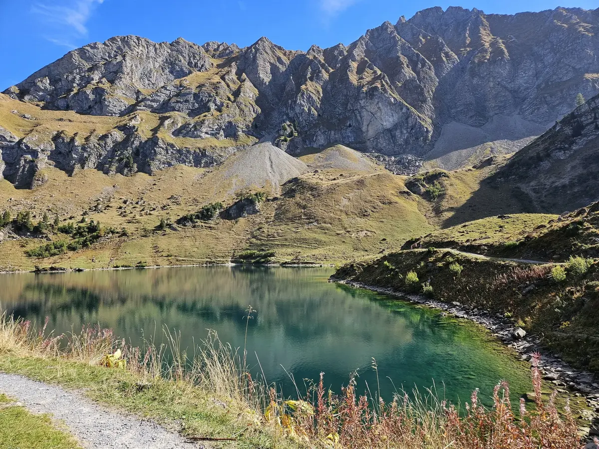 Les 10 lacs où se ressourcer en Suisse