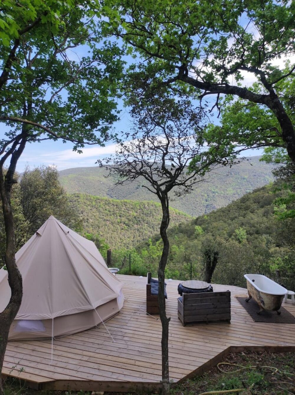 8 campings en pleine nature dans les Pyrénées