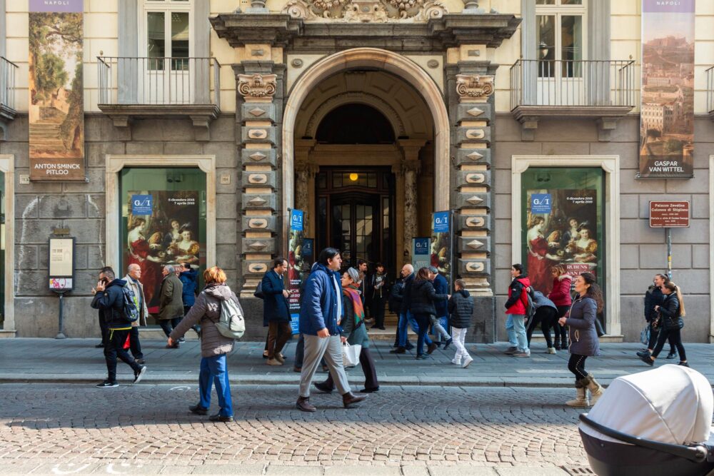 Les 8 palais et châteaux emblématiques de Naples