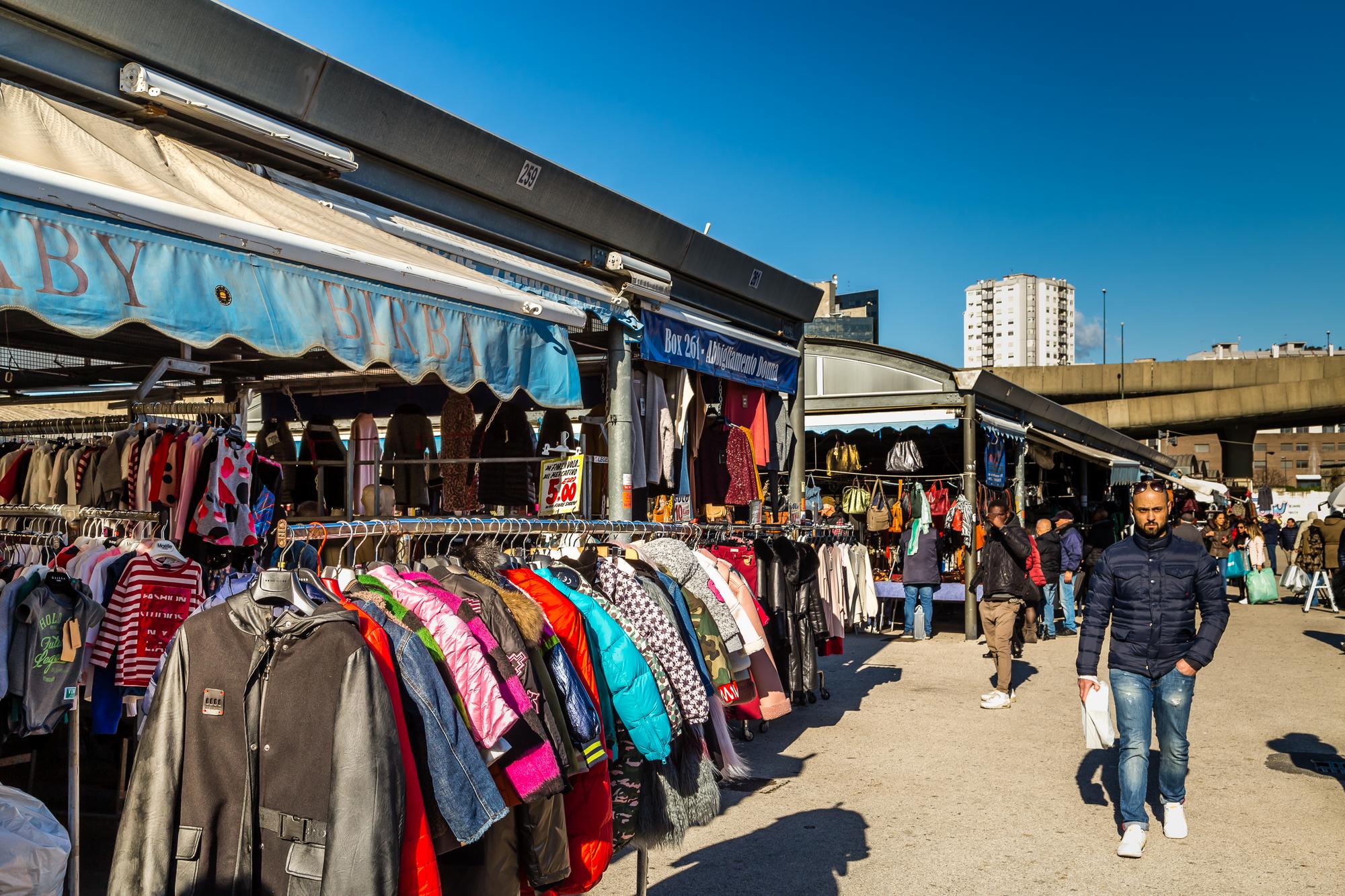 Les 5 marchés locaux à explorer à Naples