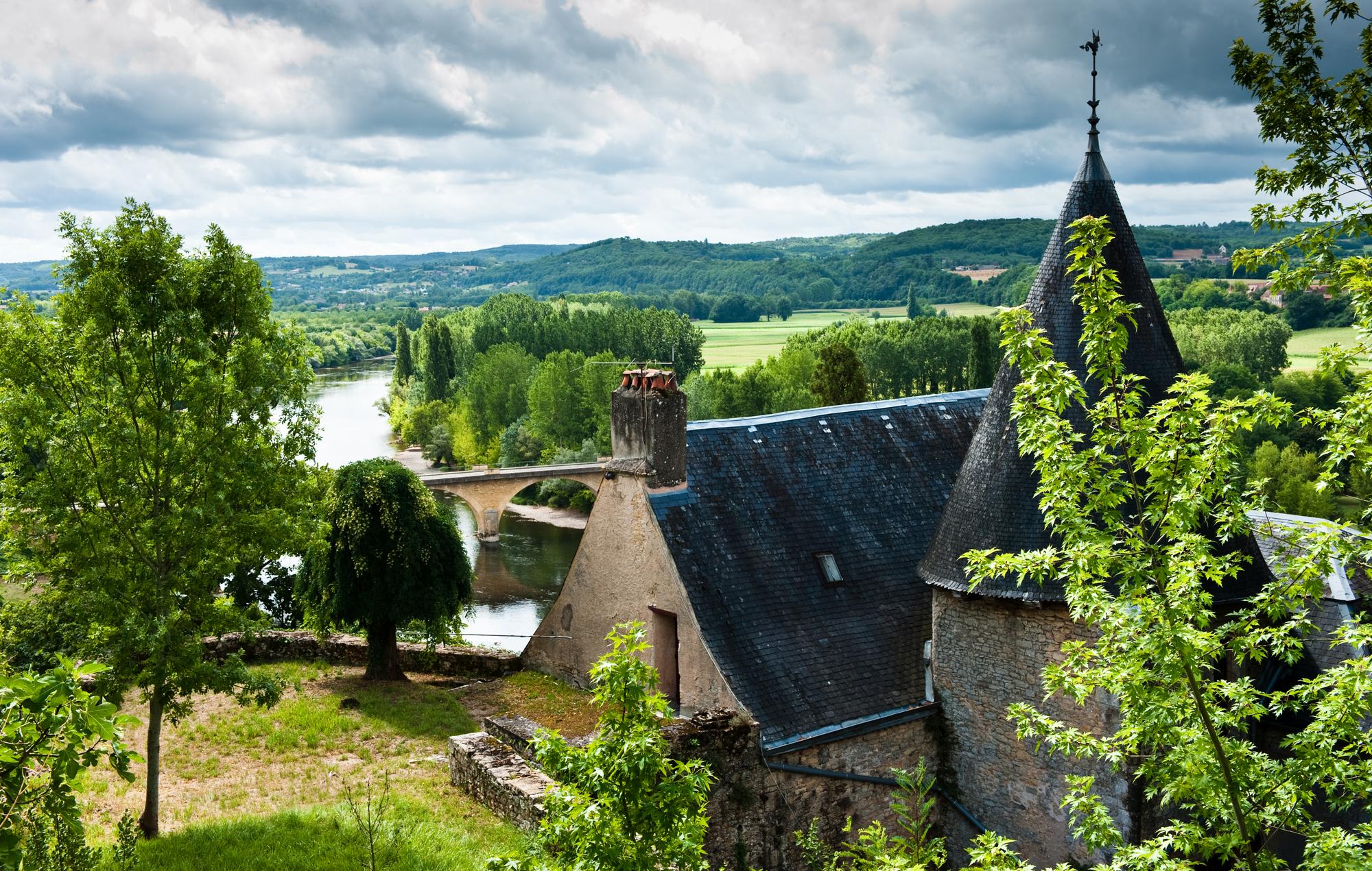 Les 18 plus beaux villages d'Ardèche