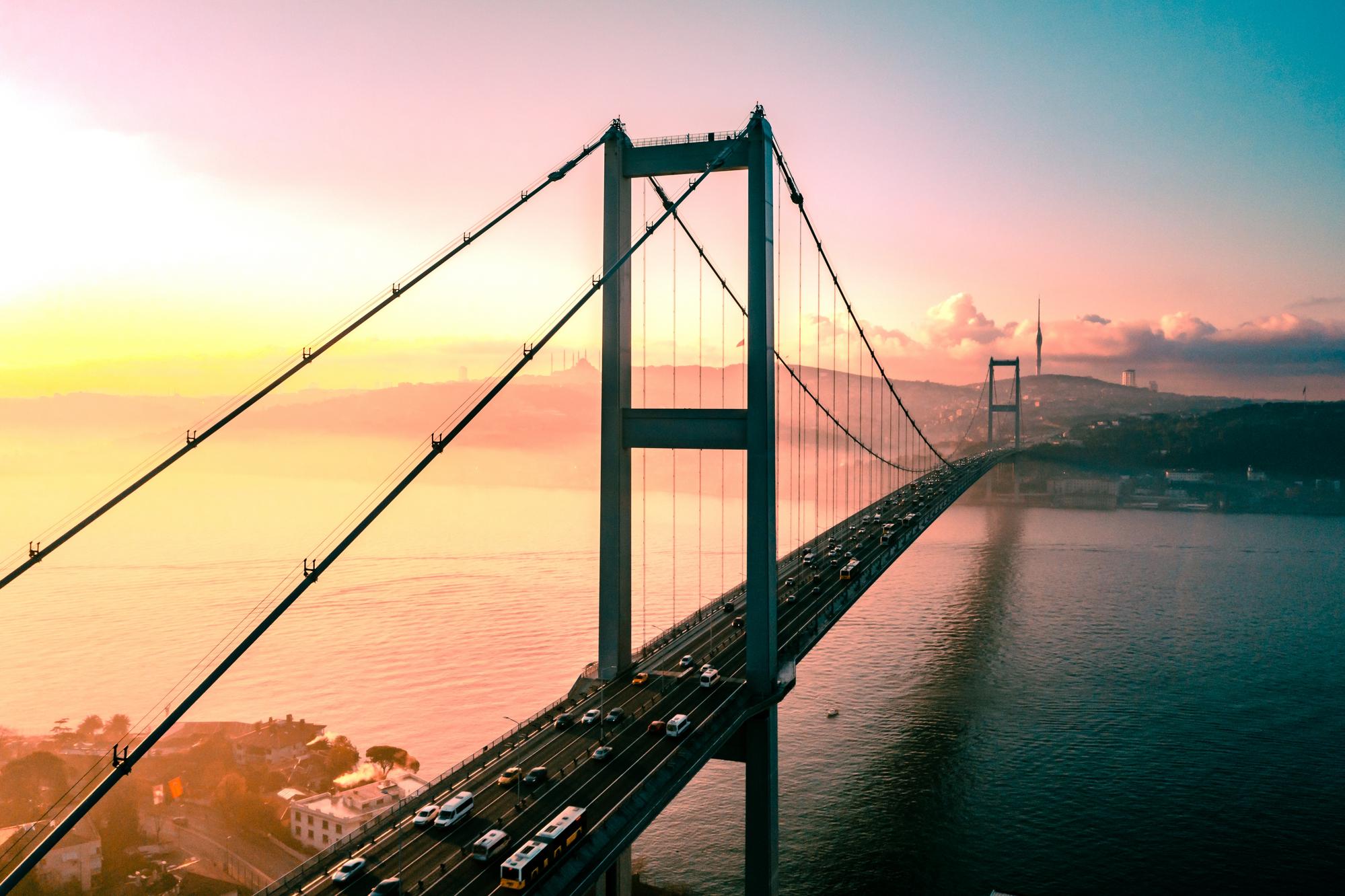 Croisière sur le Bosphore à Istanbul : itinéraires, tarifs, réservation