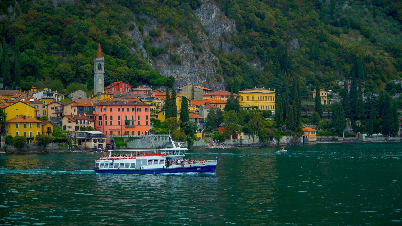 Croisière sur le lac de Côme : itinéraires, tarifs, réservation
