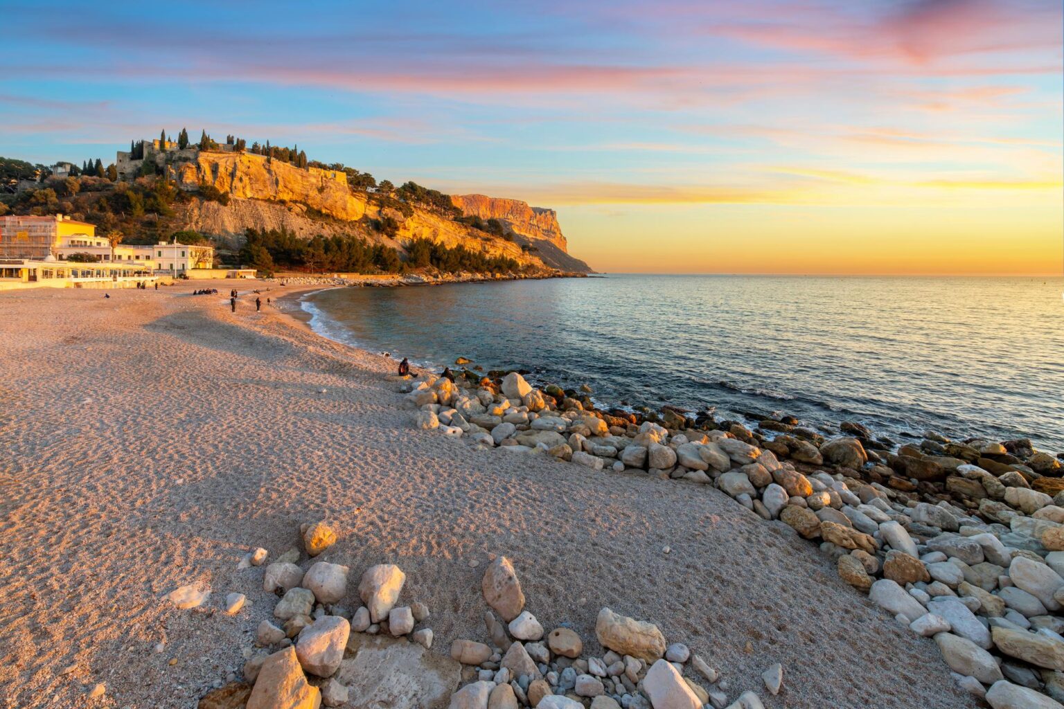 Visiter Cassis : 10 incontournables à faire et voir