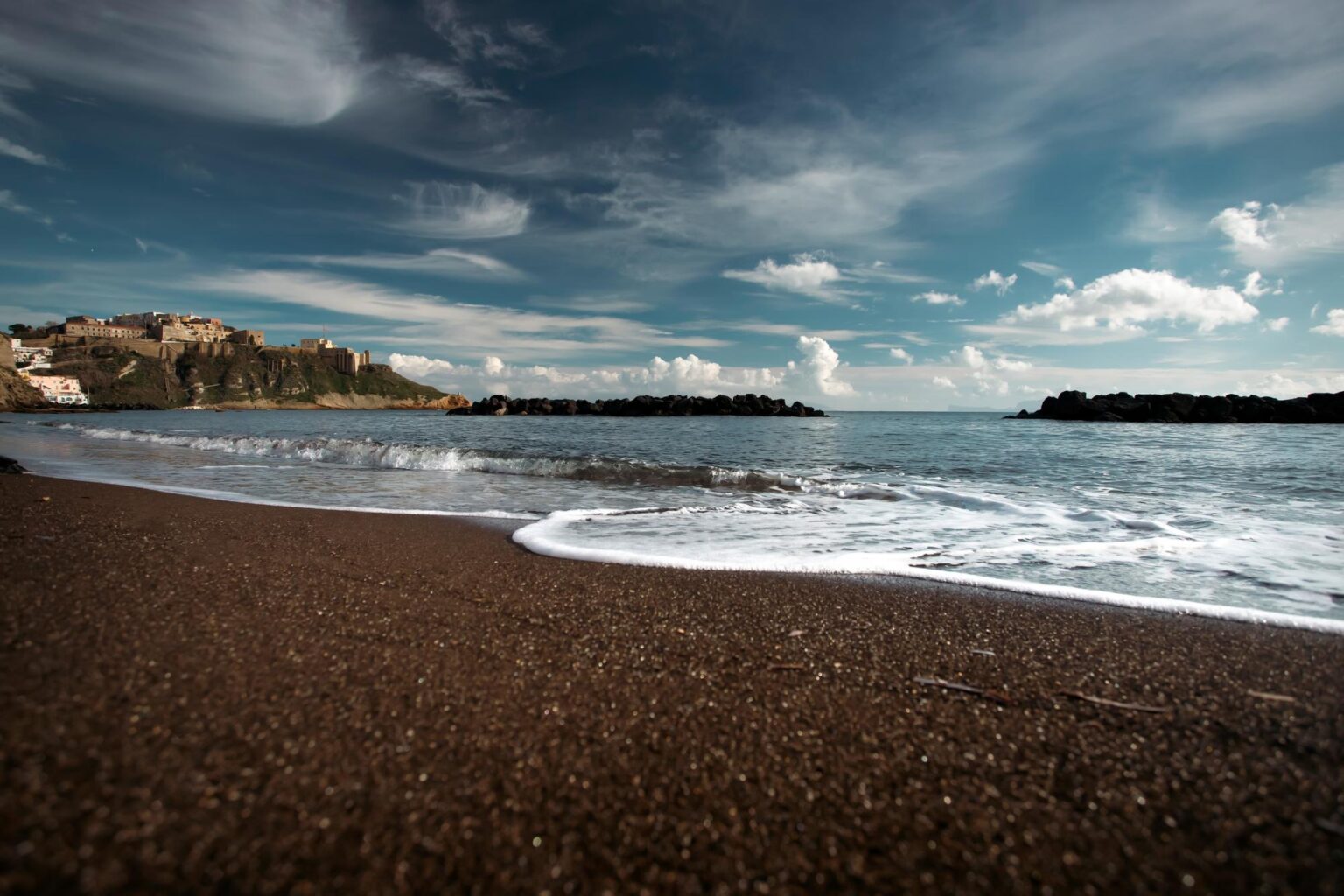 Visiter l'île de Procida : 10 incontournables à faire et voir (Italie)