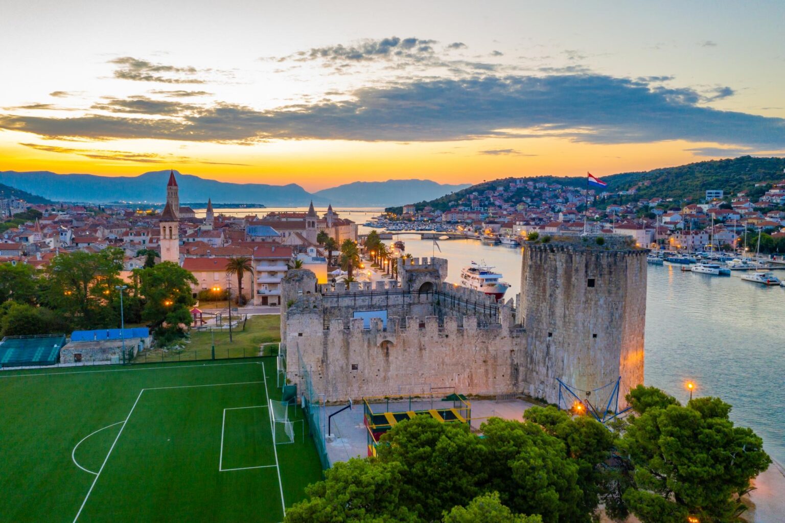 Visiter Trogir : 10 incontournables à faire et voir (Croatie)